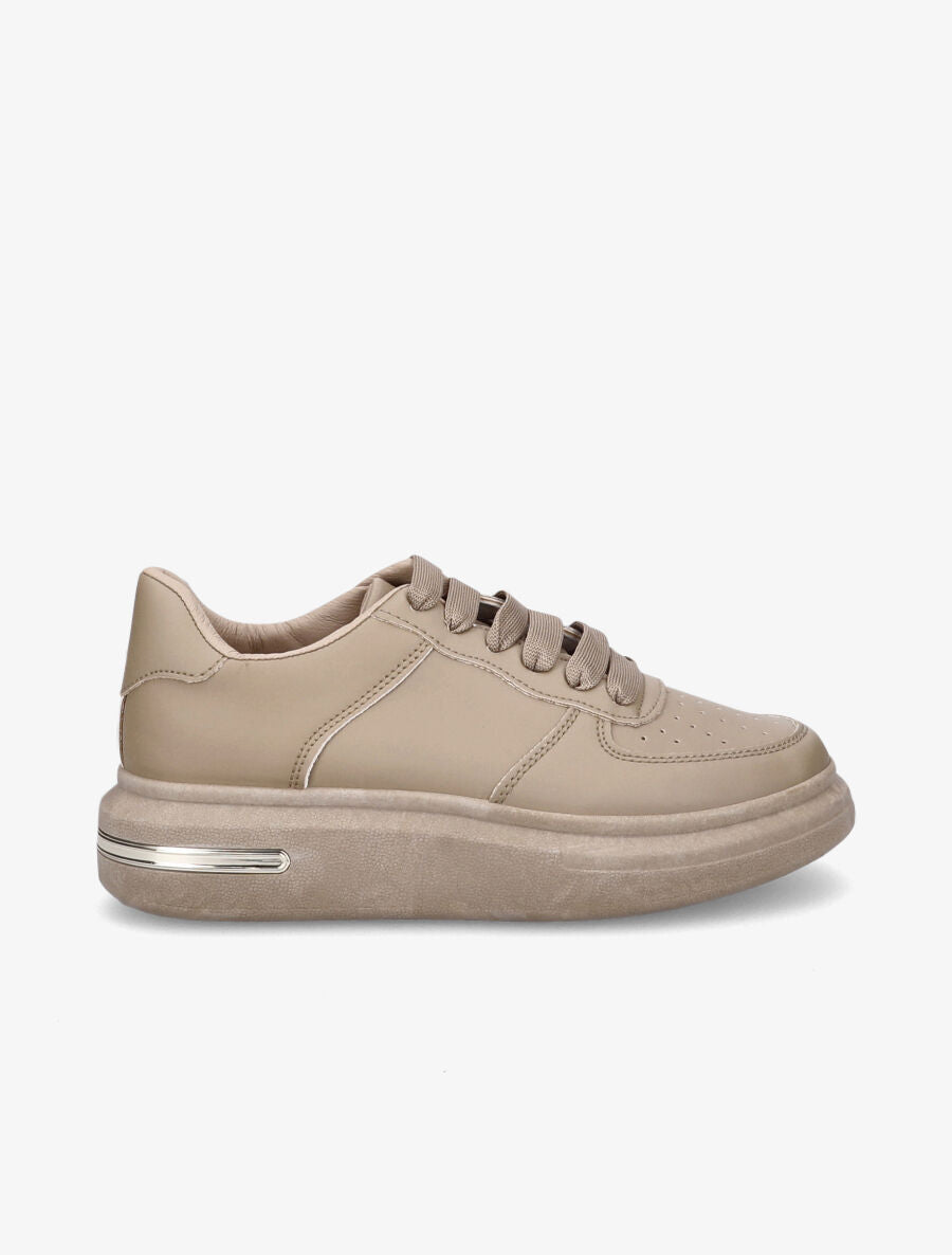 Baskets en simili à semelles détail métallique - Taupe | Stand-Prive